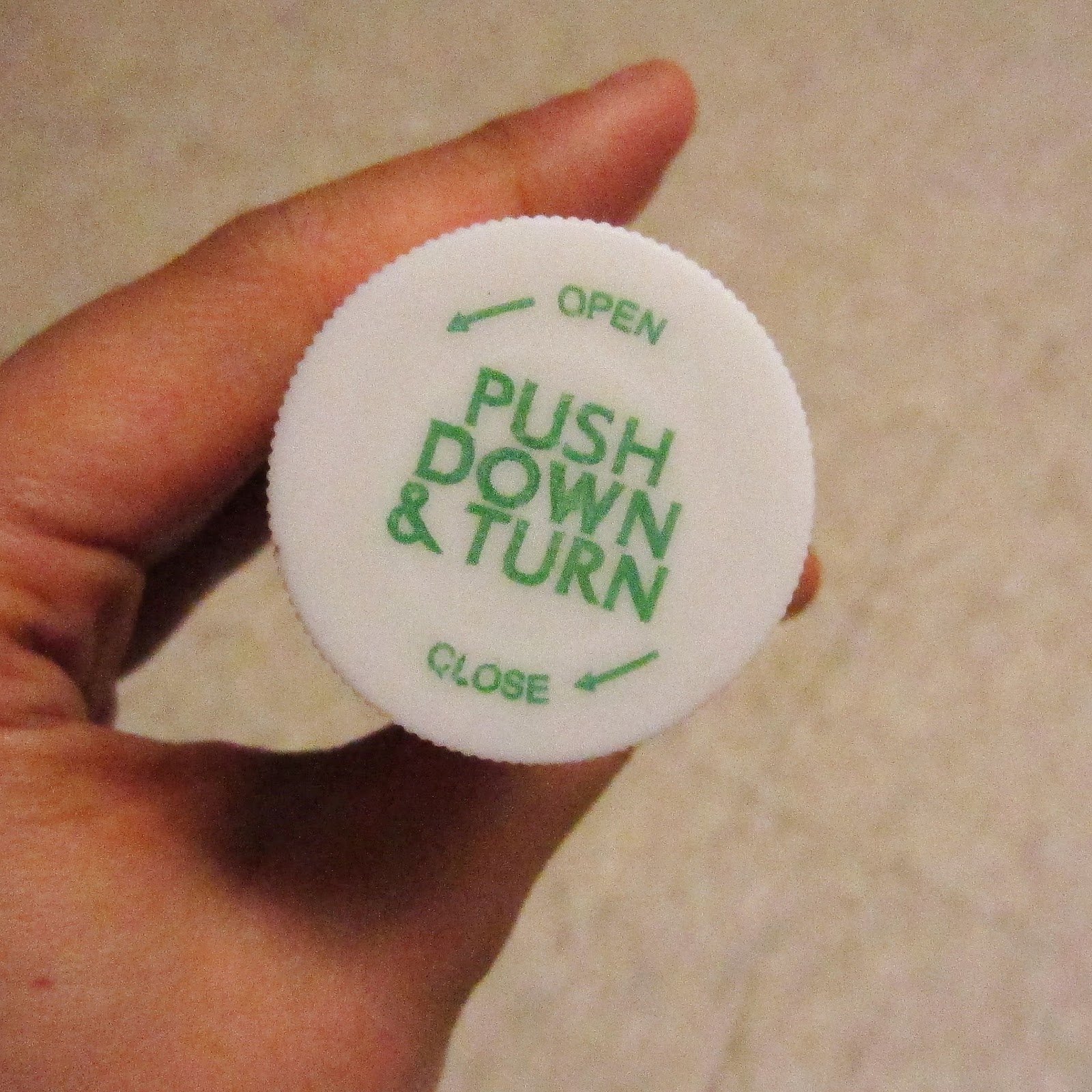 Krug's Studio: WHO Designs Medicine Bottle Caps: From A Senior ...