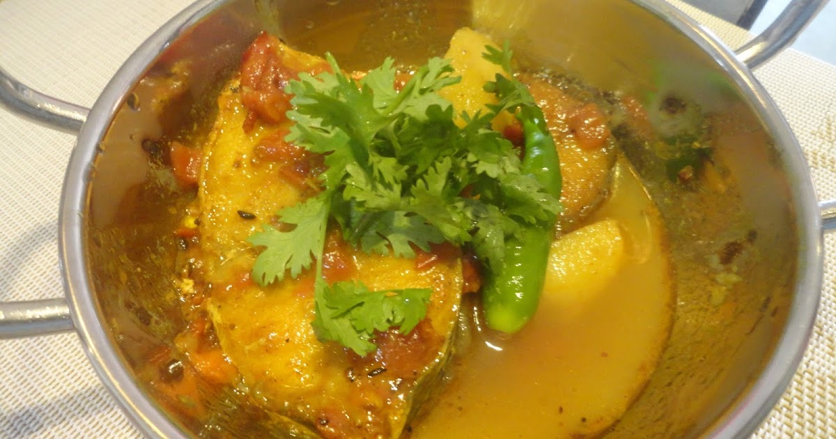 Simple Healthy Indian Recipes and Ideas: Indian salmon - Gurjali Fish curry