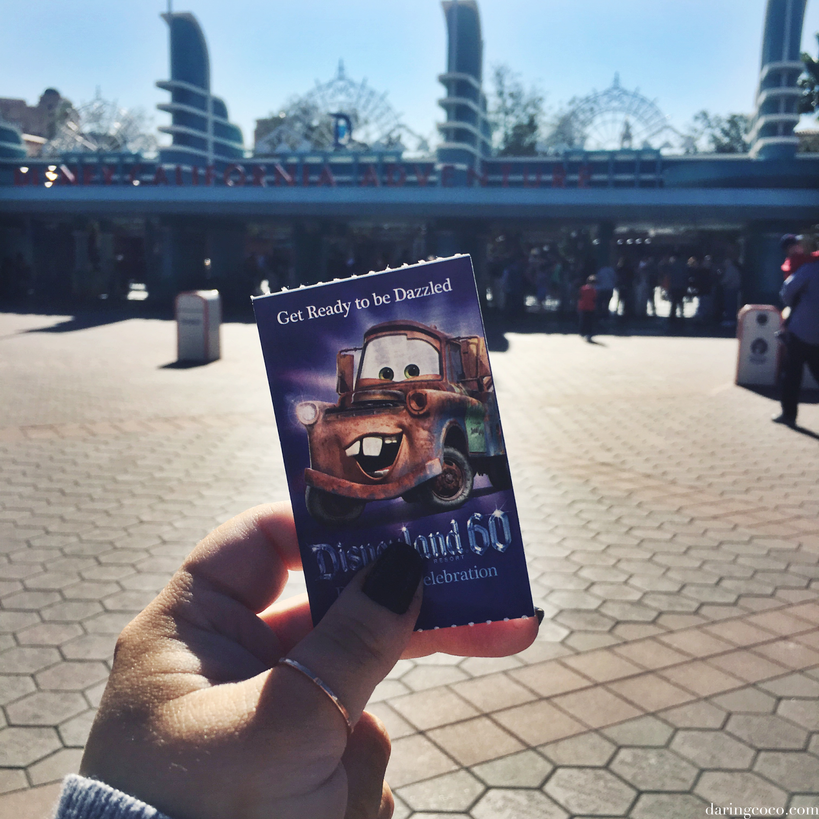 wayfaring with coco // disney california adventure park - daring coco