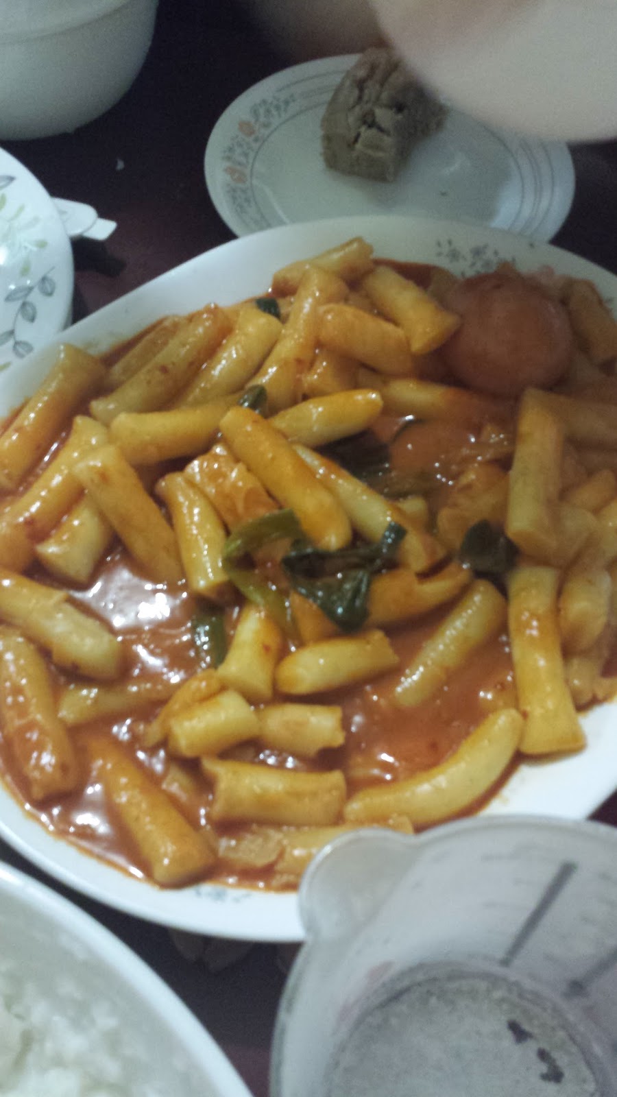 MacaroonL: Ddeokbokki (~4 servings)
