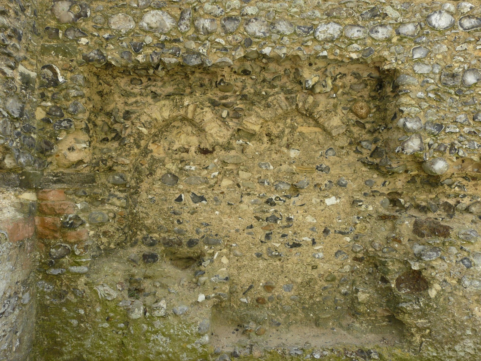 Cindy's Snaps: Beeston Bump, Beeston Priory and Sheringham....