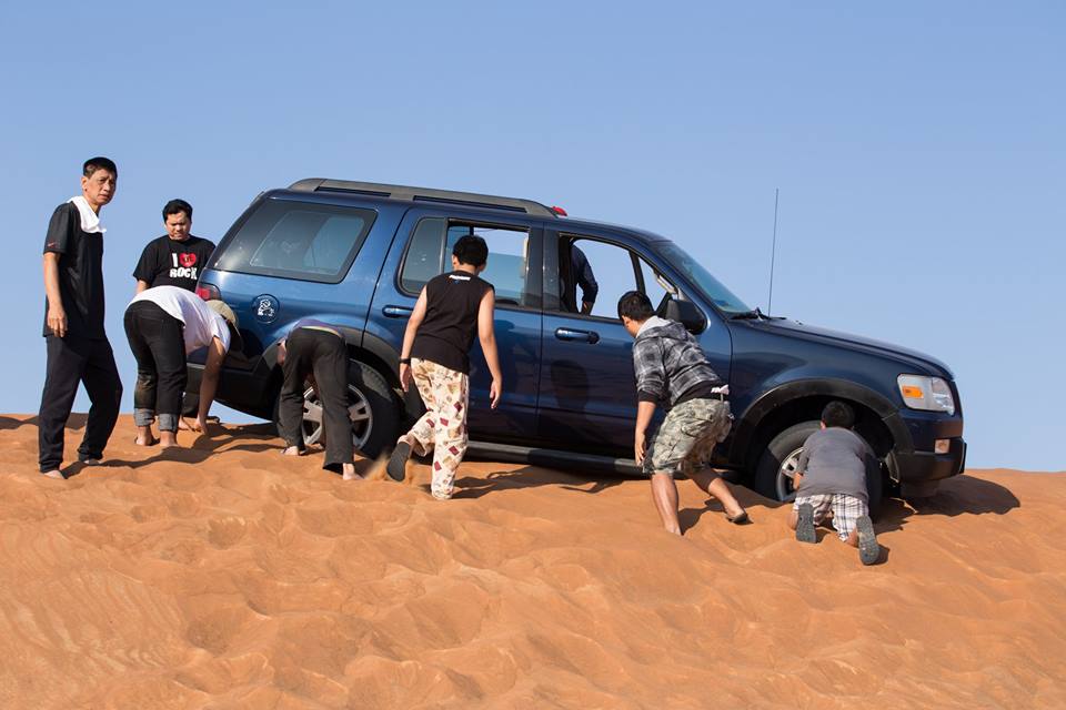 Glimpses of Pam: Camping in the UAE Desert