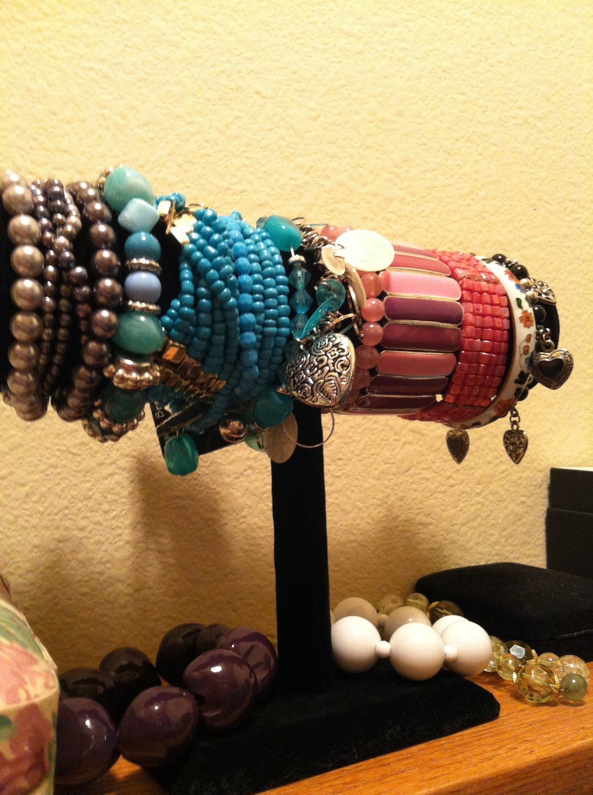 Messy Messy Bracelets - Polka Dotted Blue Jay