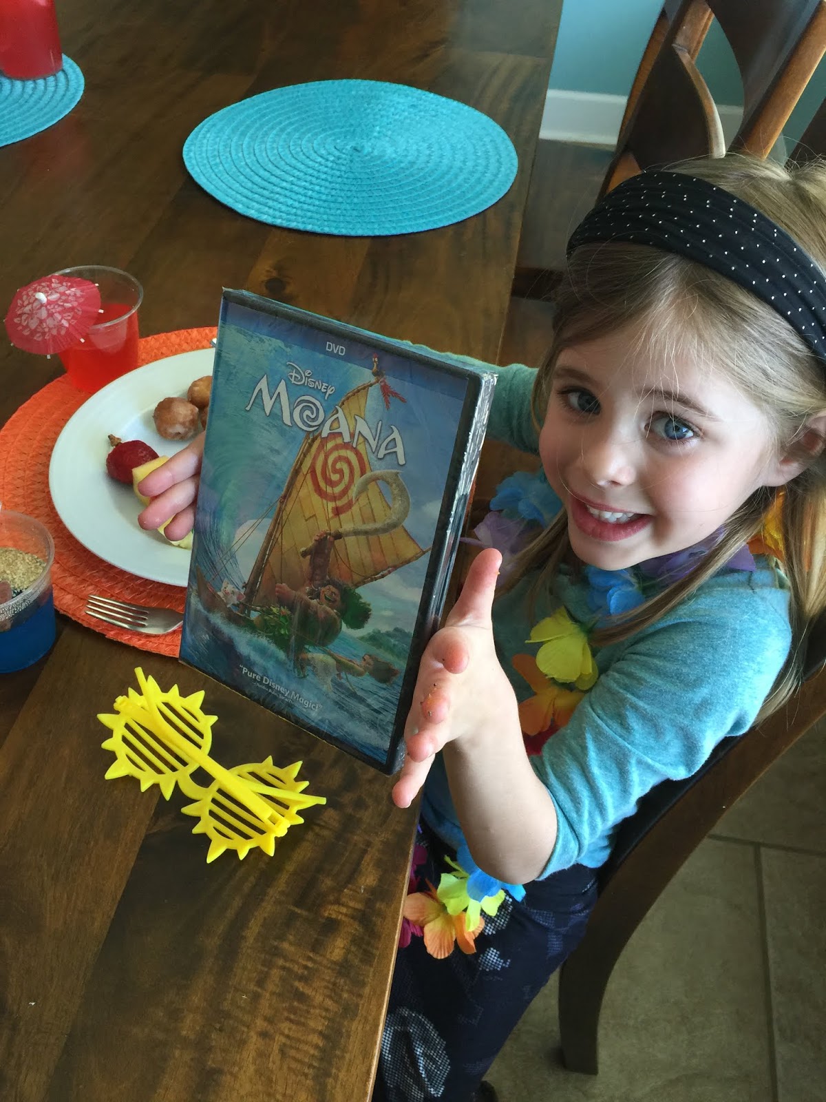 5 Easy Disney Movie Themed Nights - The Journey of Parenthood...