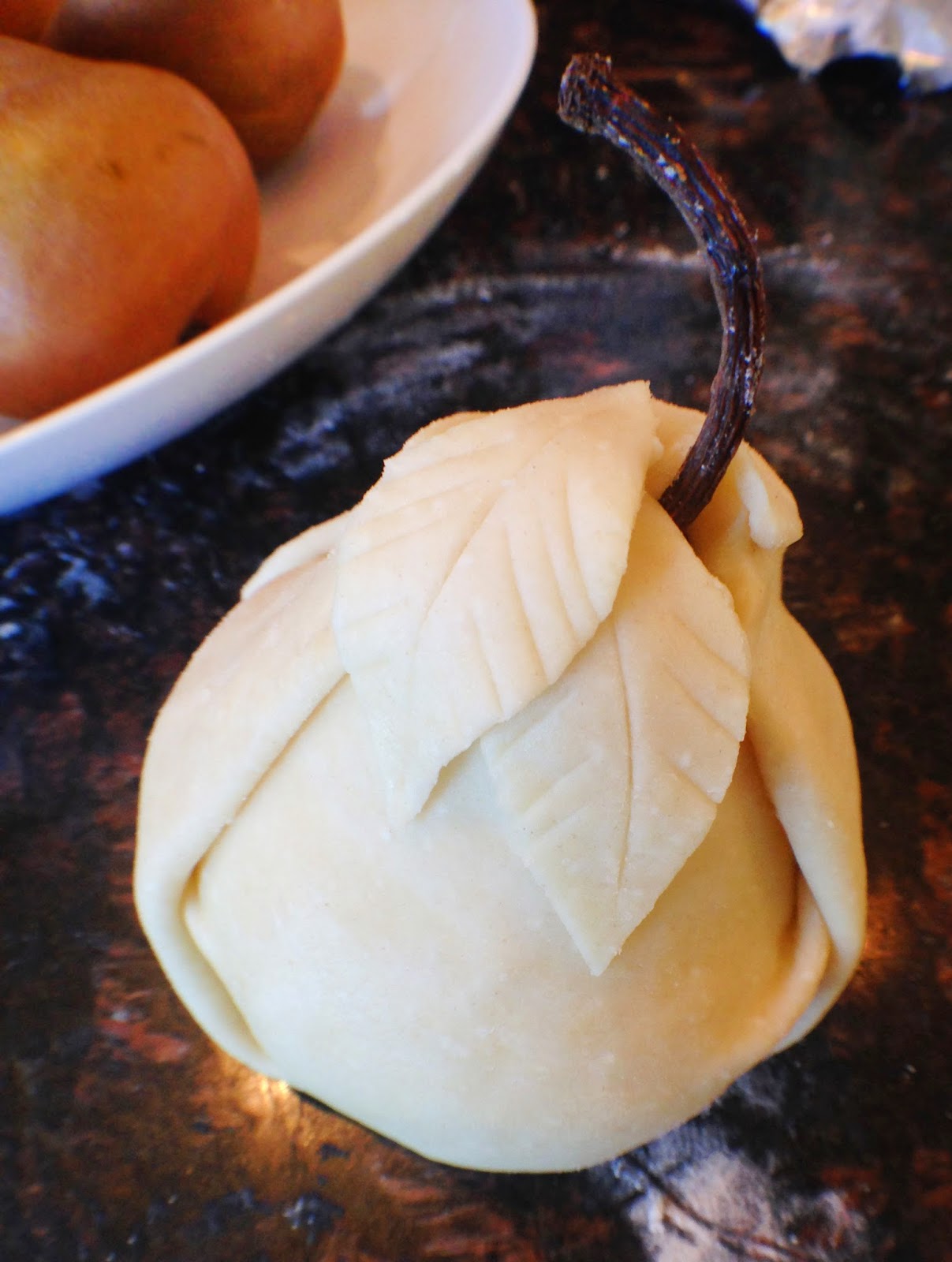 Delicious Reads: Autumn Pear Dumplings with Cream Cheese Filling