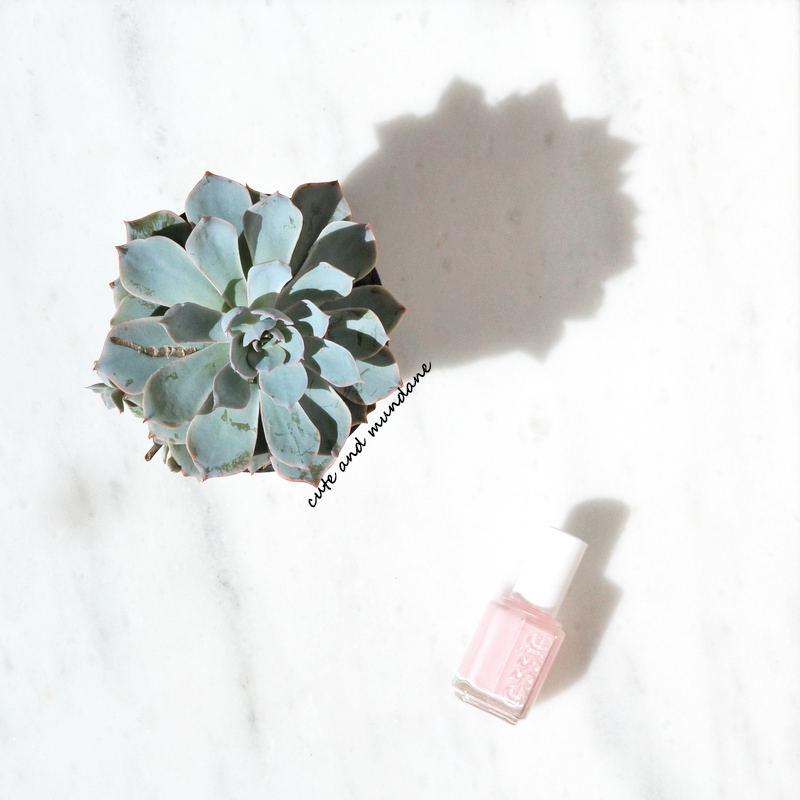 Cute and Mundane: Essie Fiji nail polish review + swatches