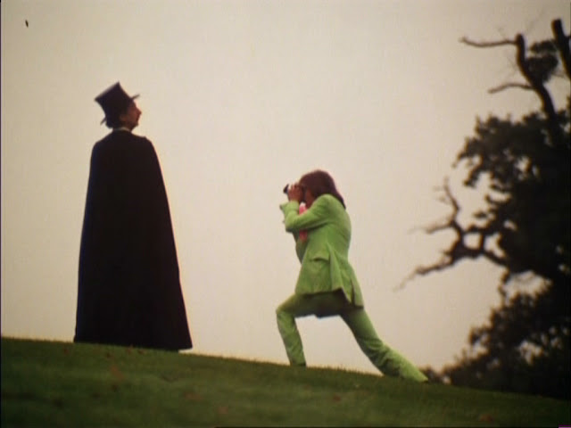 the BlowUp moment: Wonderwall (Joe Massot 1968)