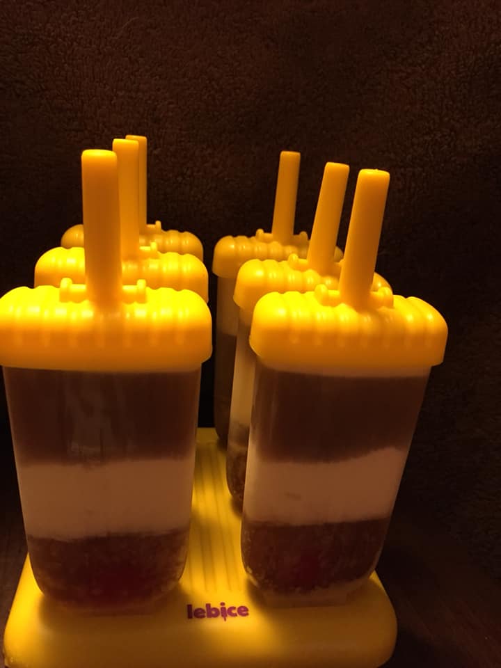 MarksvilleandMe: Root Beer Float Ice Pops