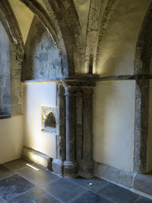 The Language of Stone: Rochester Cathedral - The Crypt