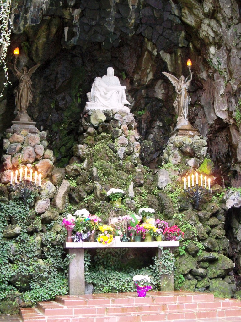 The Grotto, Portland