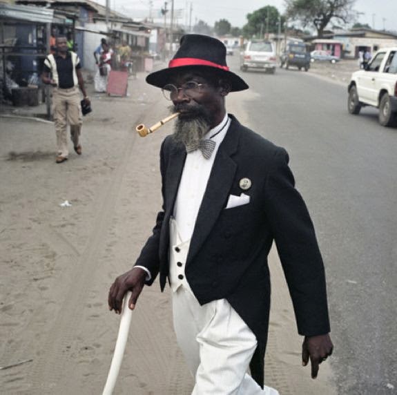 Las Muniecas: Los Sapeurs del Congo toda una cultura Dandy
