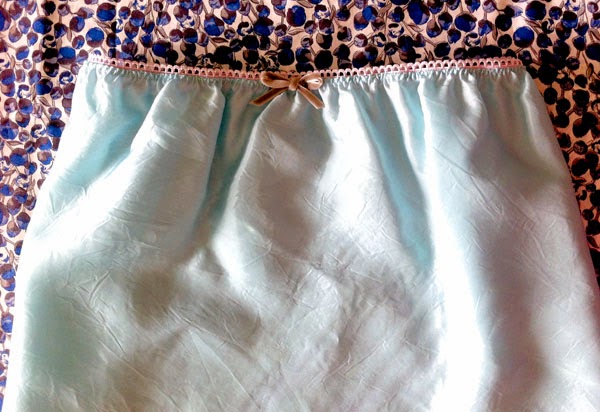 Tutorial: How to Make a Half Slip | City Stitching with Christine ...