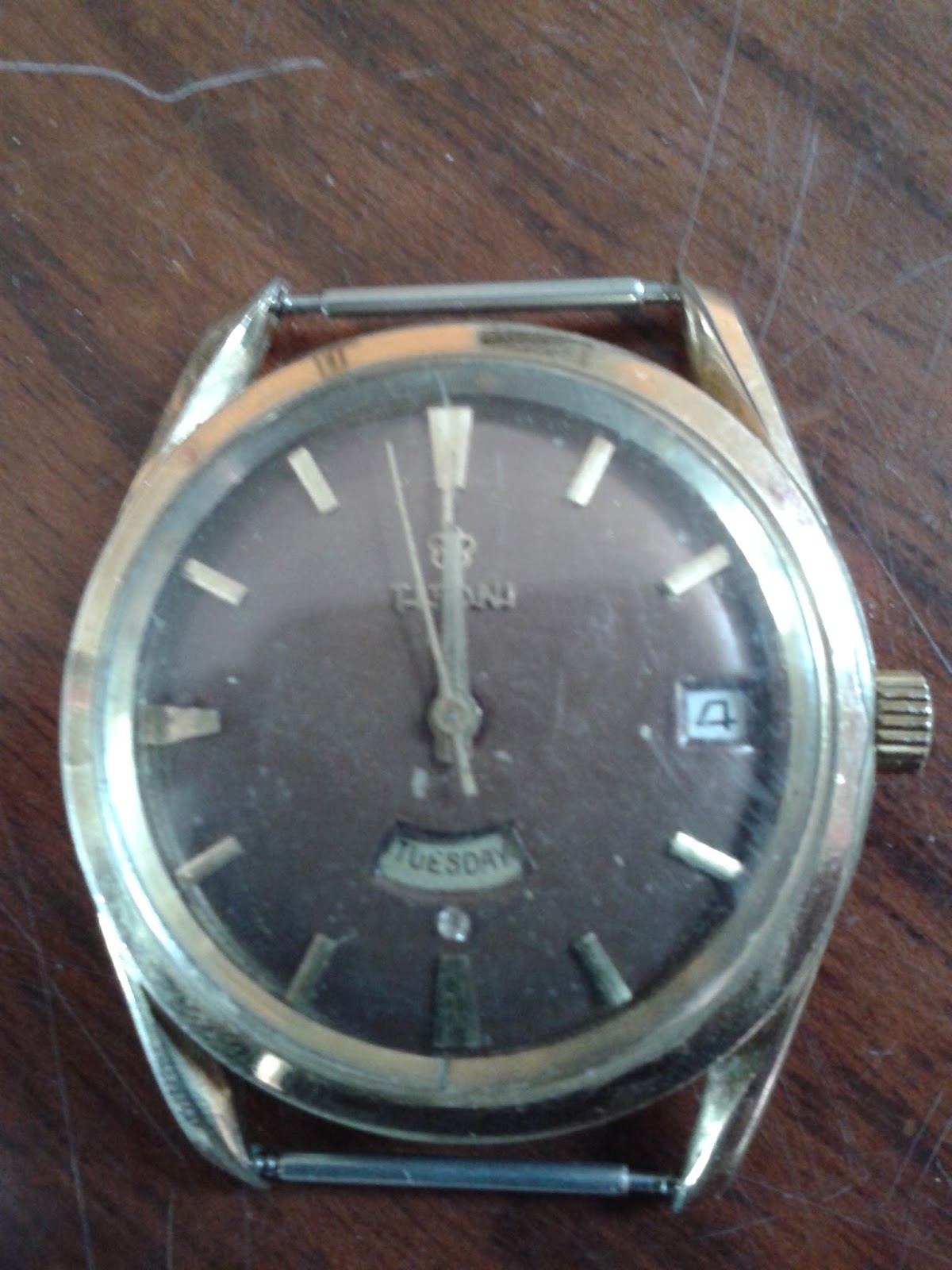 Badai Mencak Kelambit Biru: Koleksi jam lama berjenama , Patek Philippe ...