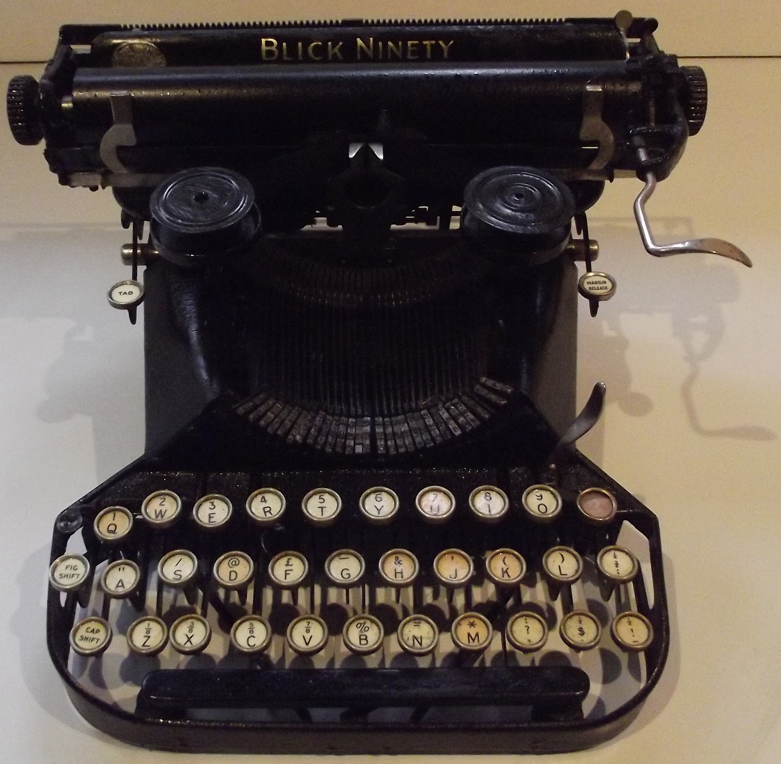 oz.Typewriter: Typewriters For The Big Exhibition