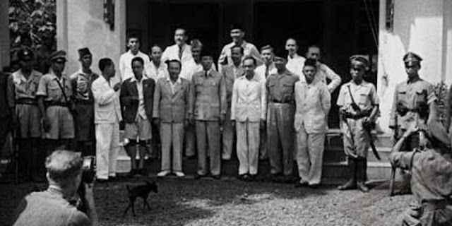 Tulisan Perantau: 2 September : Kabinet Pertama RI dibentuk, # ...