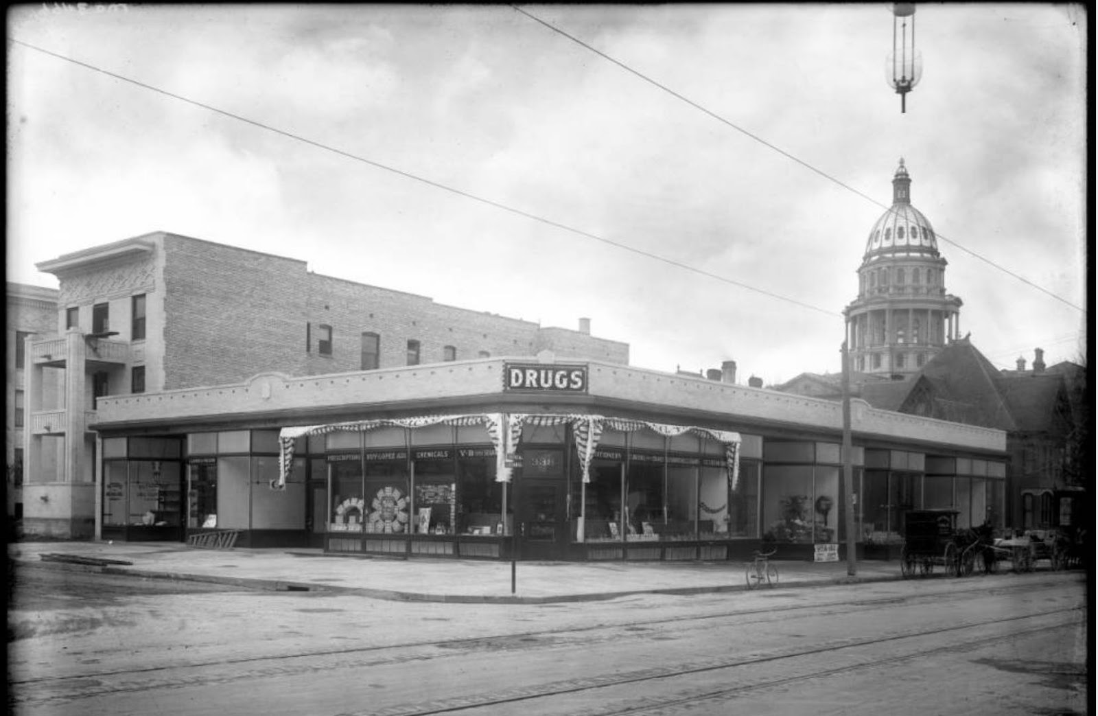 Colfax Avenue: Colfax and Logan Street, 1917