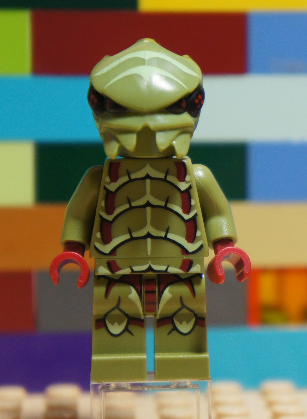 LEGO GS001 Galaxy Squad Olive Green ALIEN BUGGOID Space Minifigure ...