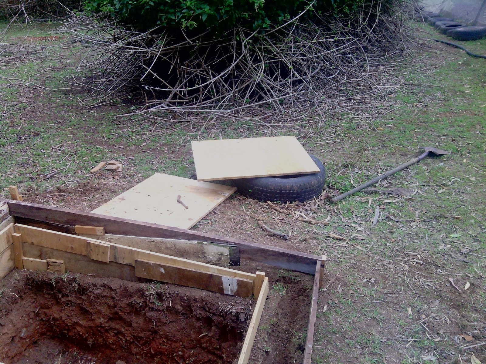 Chronicles of a humpy dweller: toilet building