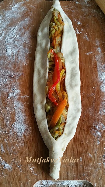 VEJETERYAN PİDE ( SEBZELİ PİDE) NASIL YAPILIR | Mutfak Ve Tatlar