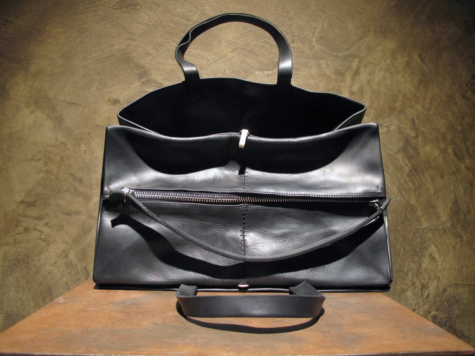 MAURIZIO AMADEI SS14 18CM PHI HAND BAG