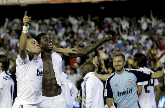 Emmanuel Adebayor desperate to rejoin Real Madrid | inside World Soccer