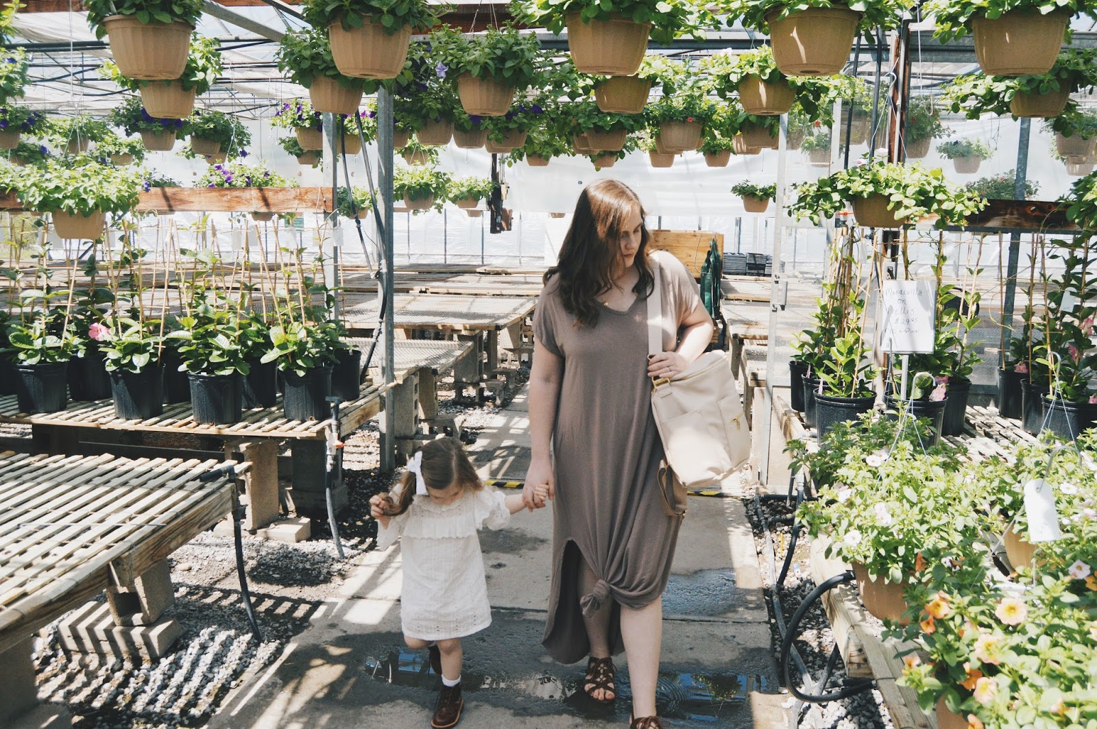 The Joyful Tribe: Mama Style with Fawn Design