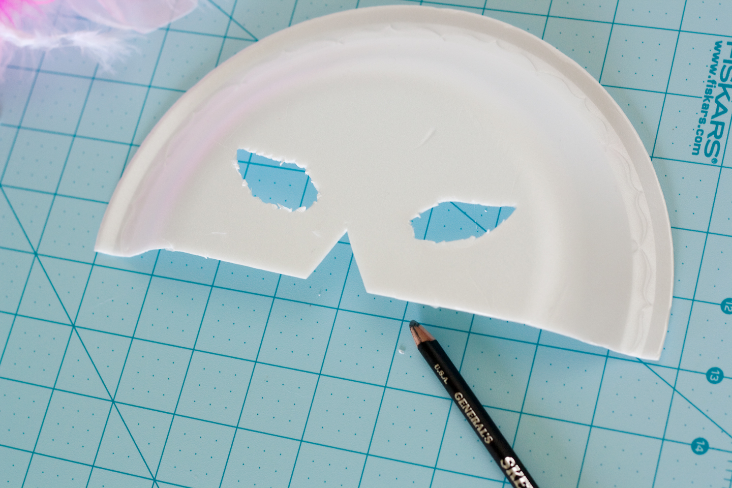 Mrs Ricefield: Swan mask }{ Tutorial Thursday