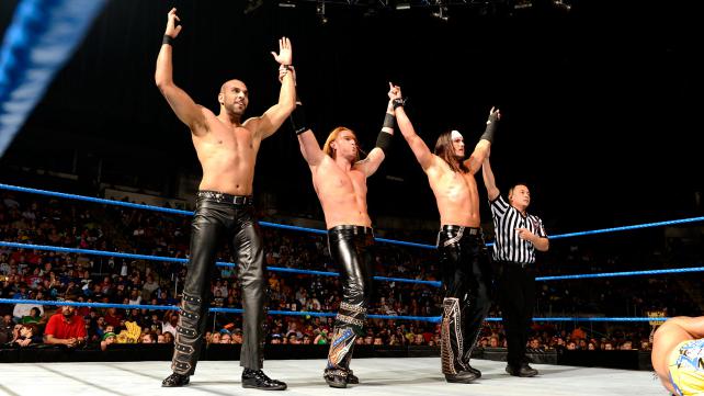 WWE In live!!!!: "3 MAN BAND" vs THE USOS