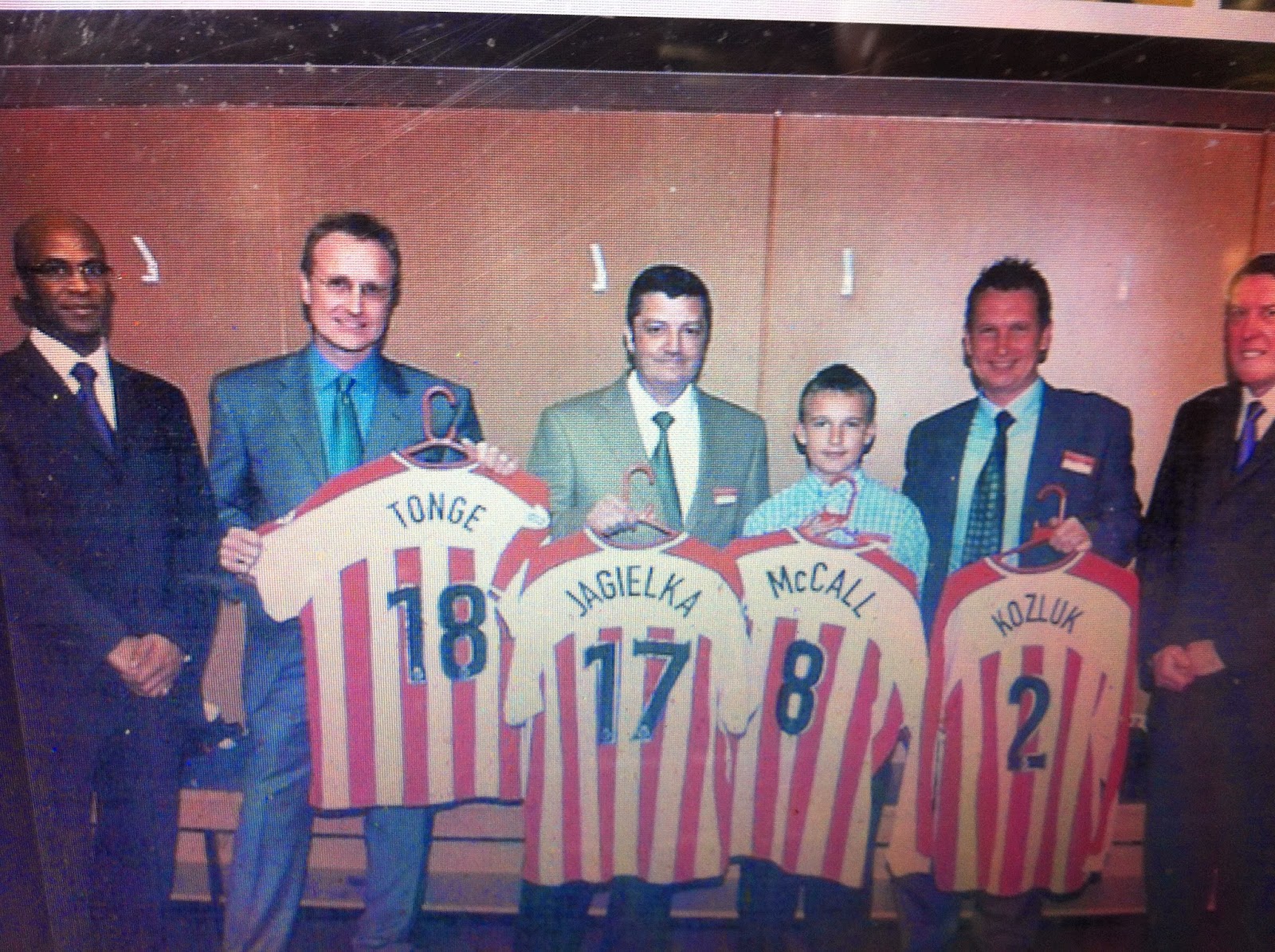 THE BLACK SOCIAL HISTORY:: BLACK SOCIAL HISTORY : AFRO-ENGLISH ...