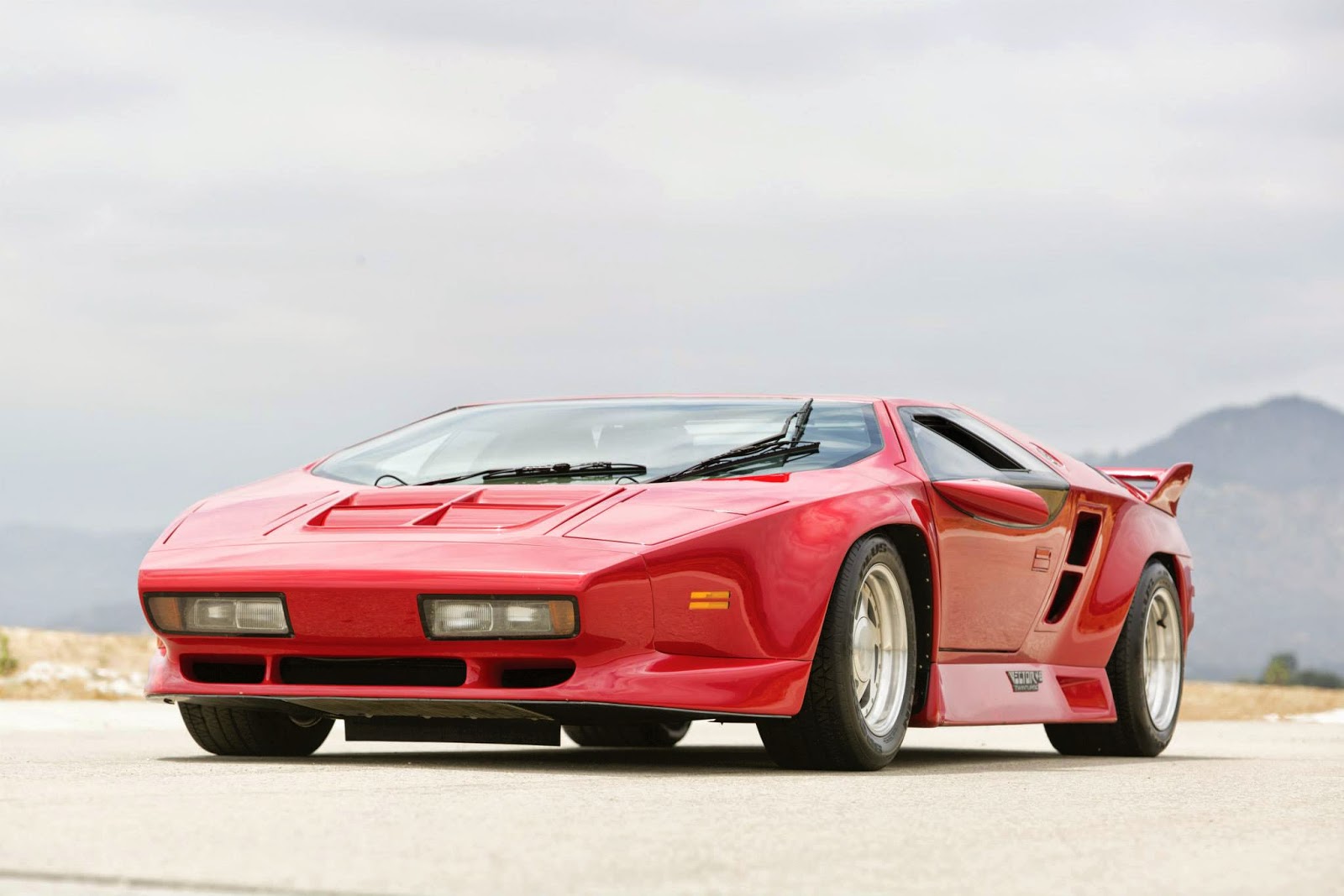 Vector Aeromotive Corporation, histoire en bref!