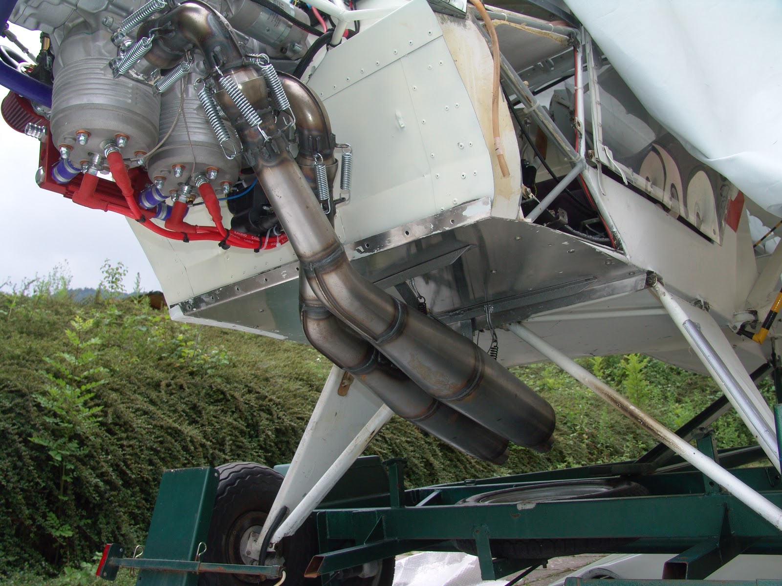 Living With An Avid Flyer: Exhaust system in place