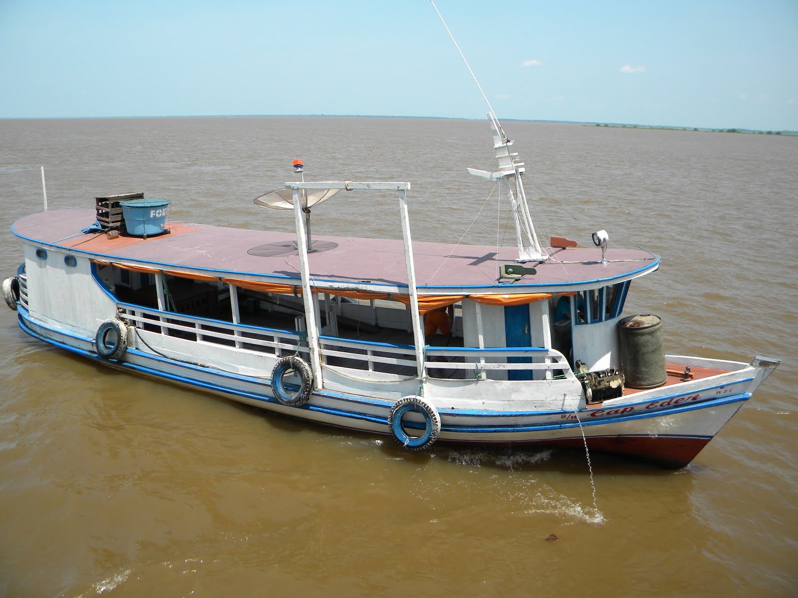 Eu Quero É Sossego: NAVEGANDO NO AMAZONAS.