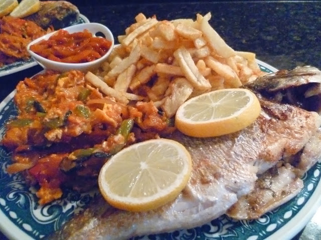 La Cuisine de Nadia: Complet poisson Tunisien - Recette Filmée