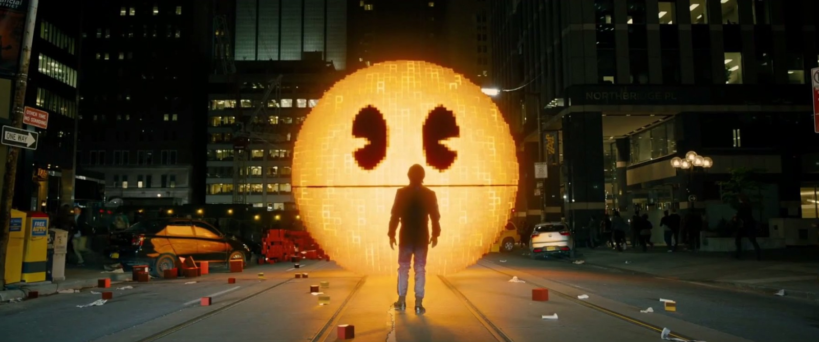 The Voracious Filmgoer: Space Invaders: PIXELS
