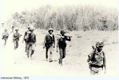 Foto-foto Invasi TNI ke Timor Timur 1975 | Kumpulan Artikel Perang