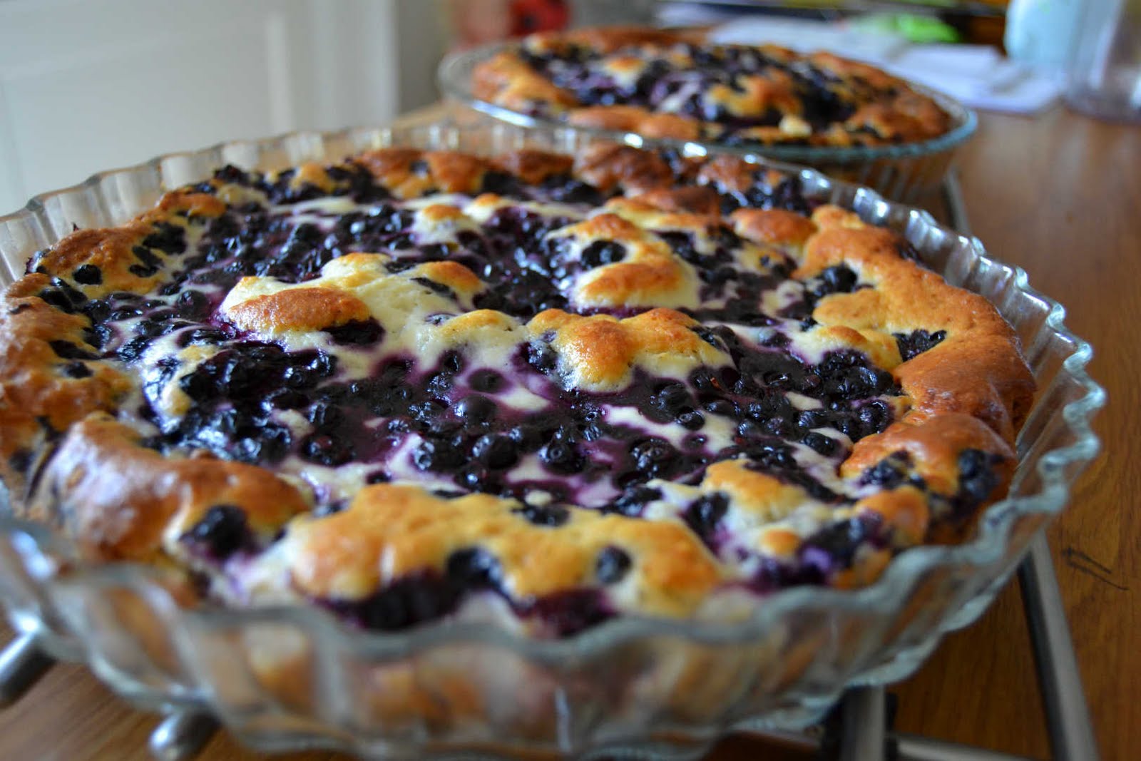 Ruokailmiö: Mustikkapiirakka rahkatäytteellä