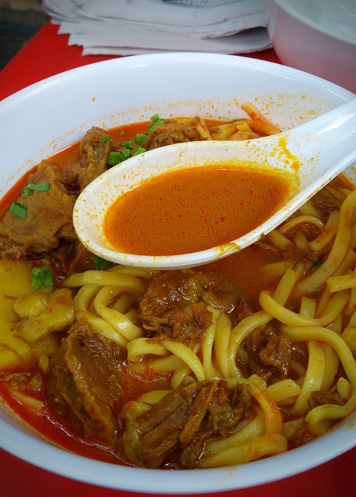Venoth's Culinary Adventures: Mutton Curry Noodles in Restoran Leong ...