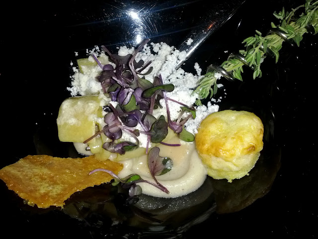 Purple is a Flavor: Chicago Eats - Moto Restaurant