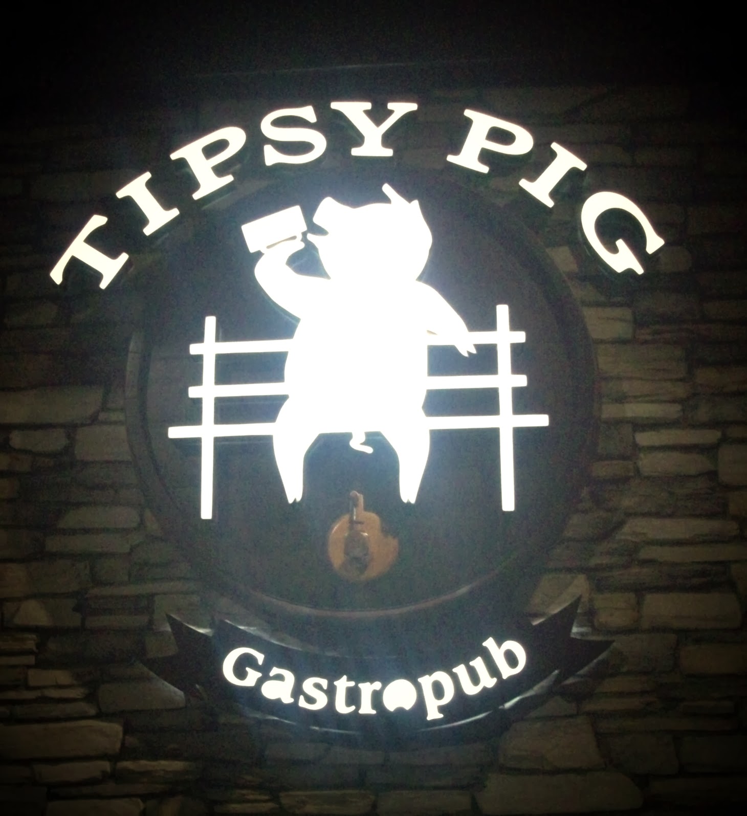 Sand Under My Feet: TIPSY PIG: A Gastropub That Delivers The Gastro ...