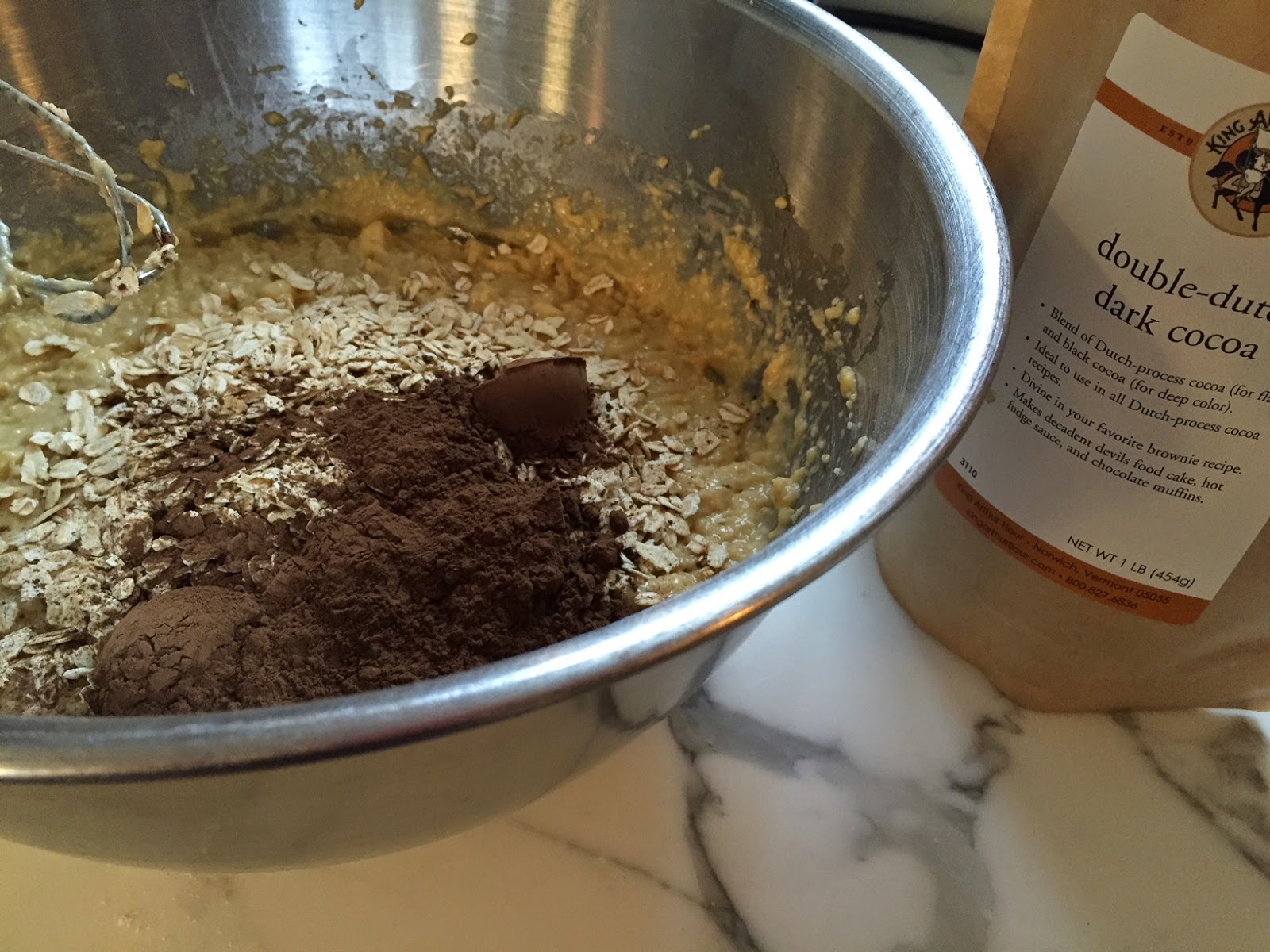 The Full Plate Blog: snow day baking: banana chocolate oat muffins with ...