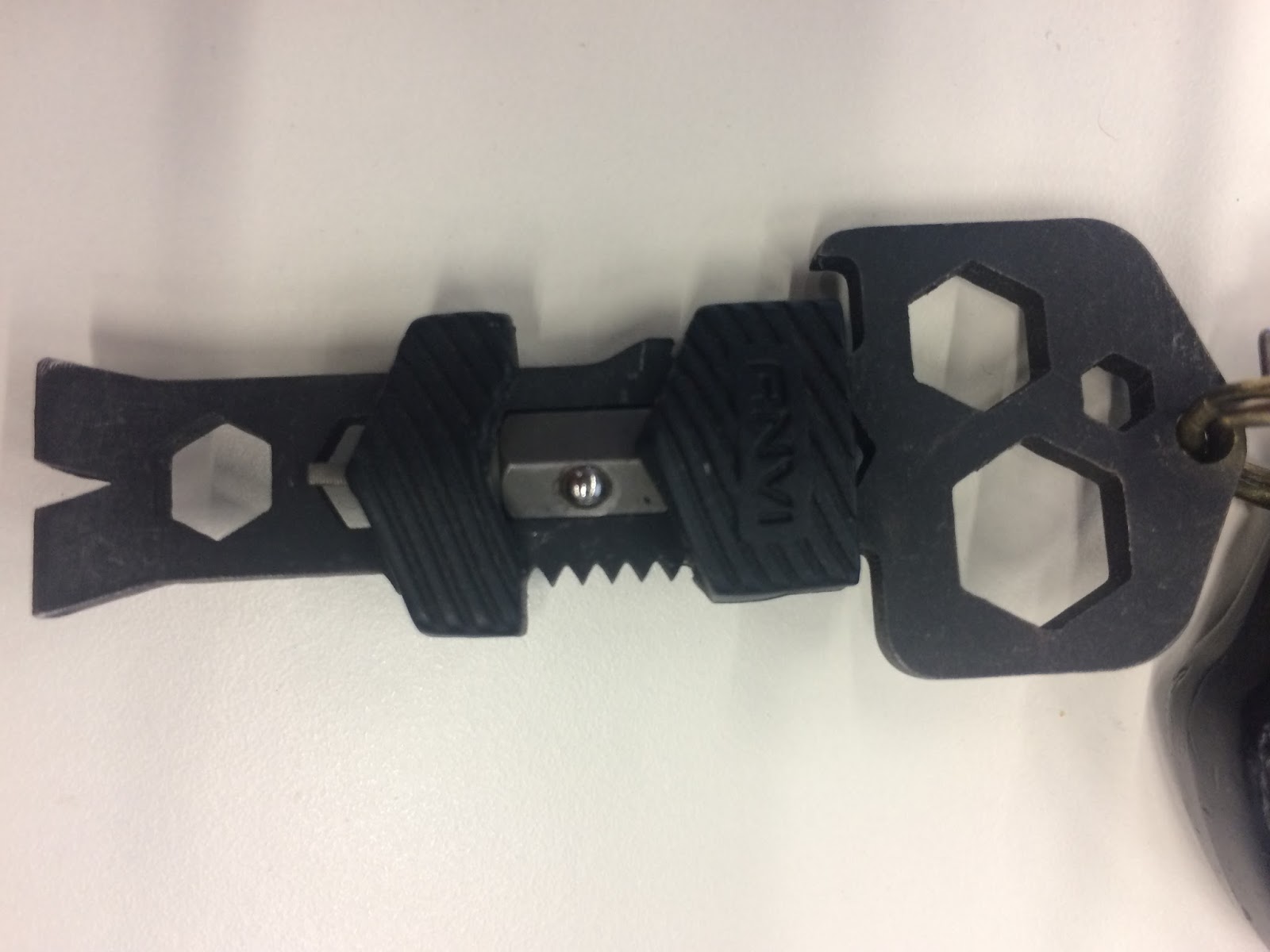 ApocalypseEquipped: Review: sKey