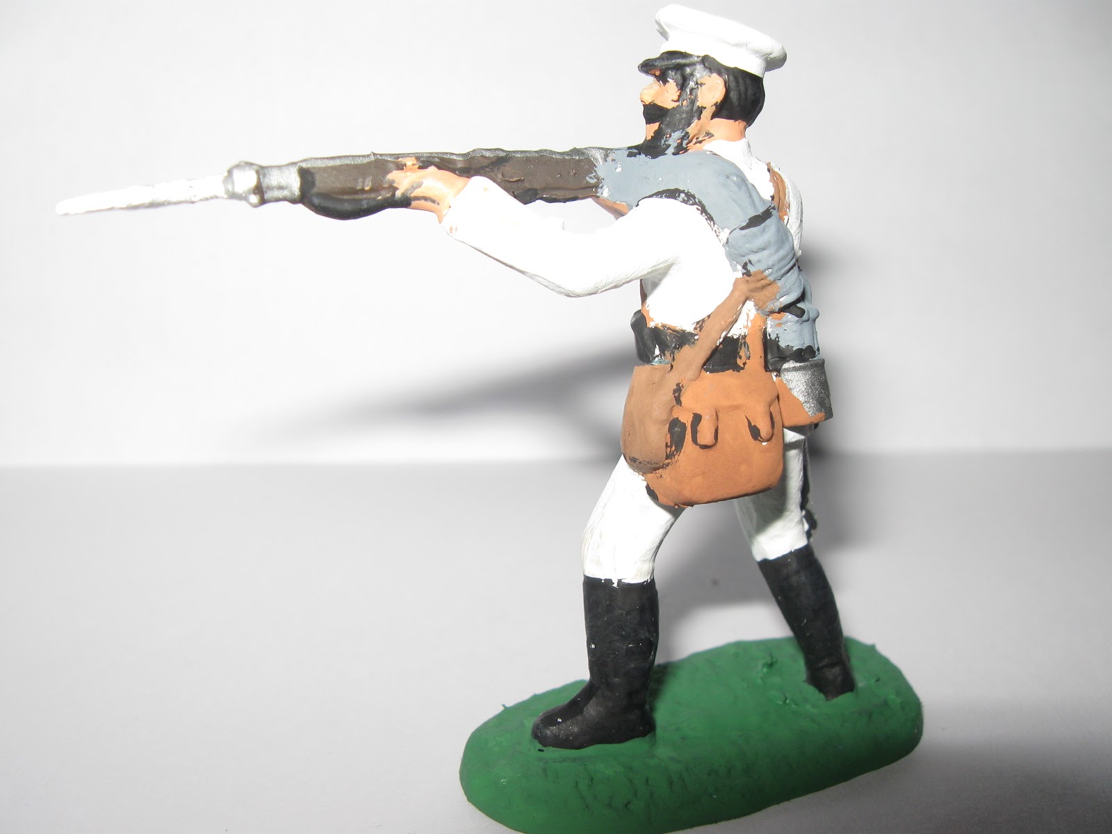 PAINTED PLASTIC SOLDIERS