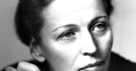 stenote: An Interview with Pearl