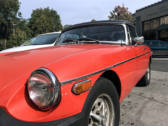 Seattle's Classics: 1982 MG MGB Roaster