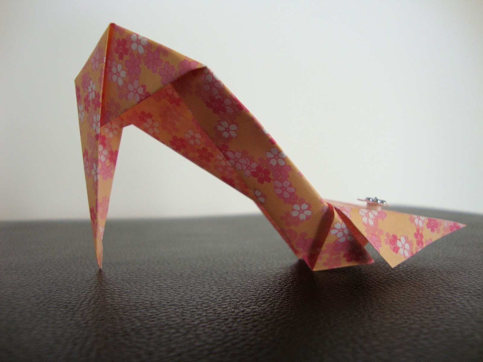 How To Make Origami Paper Shoes at Ruby Hereford blog