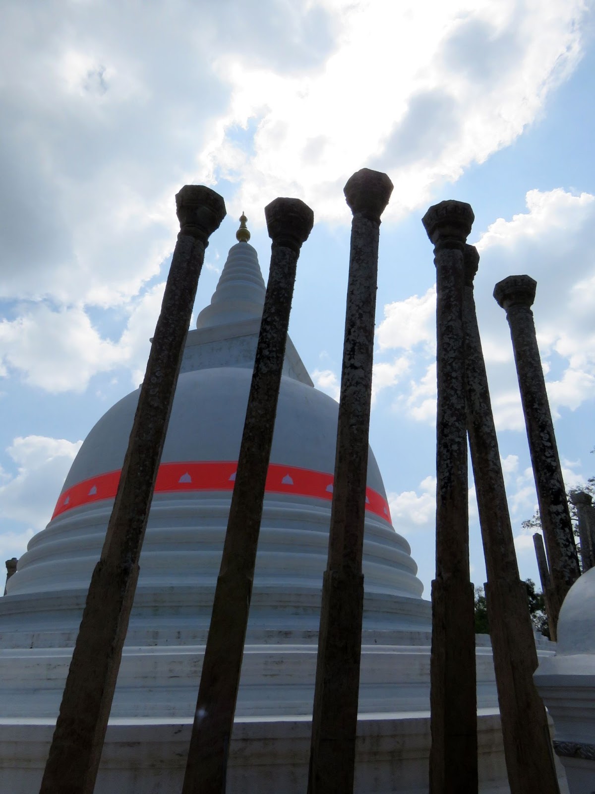 ANICCASIGHT: The First Stupa Built in Sri Lanka - Anuradhapura