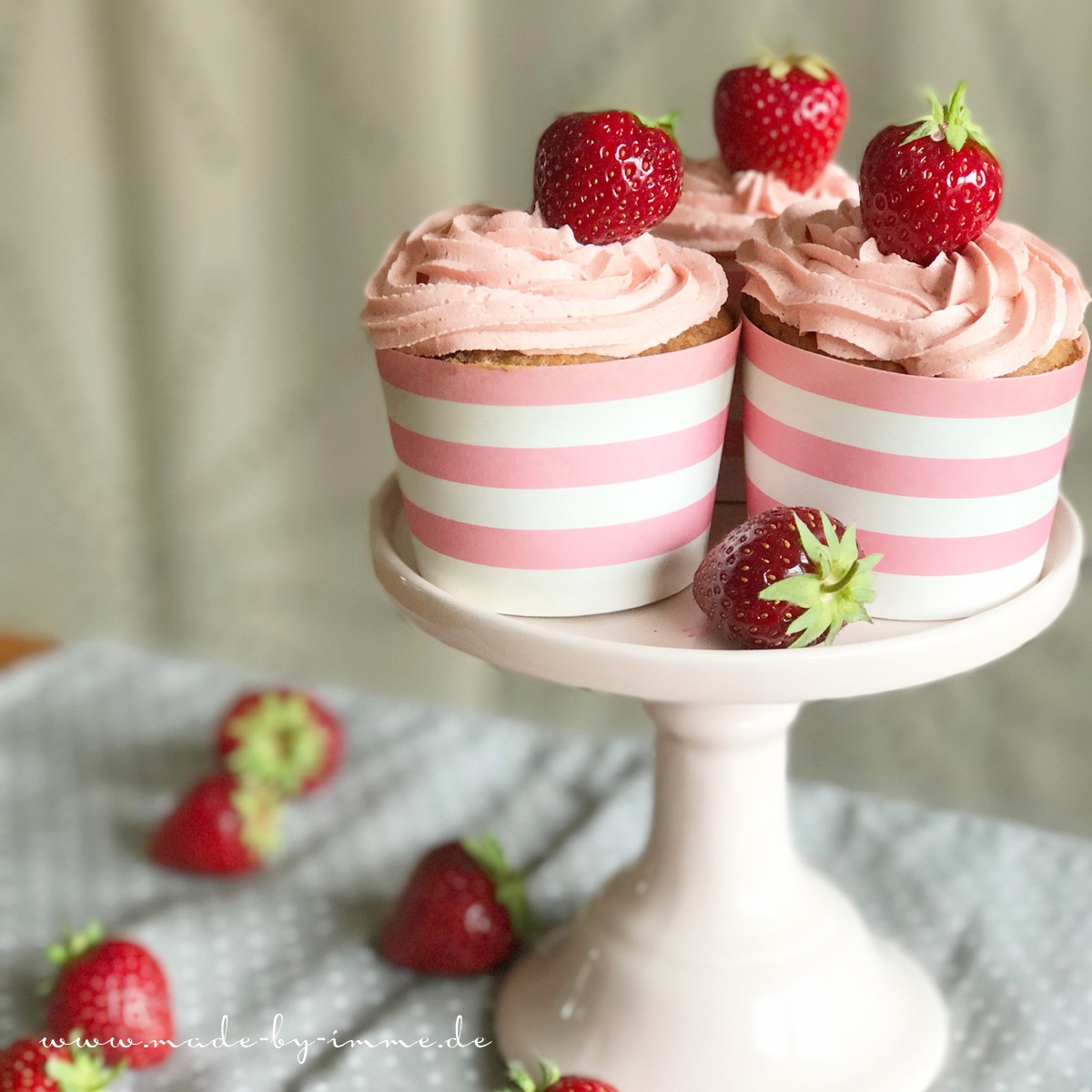 Mhhh,gesunde Erdbeer Muffins! | made-by-imme.de