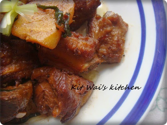Kit Wai's kitchen : 红烧排骨 ~ Red-braised Spare Ribs