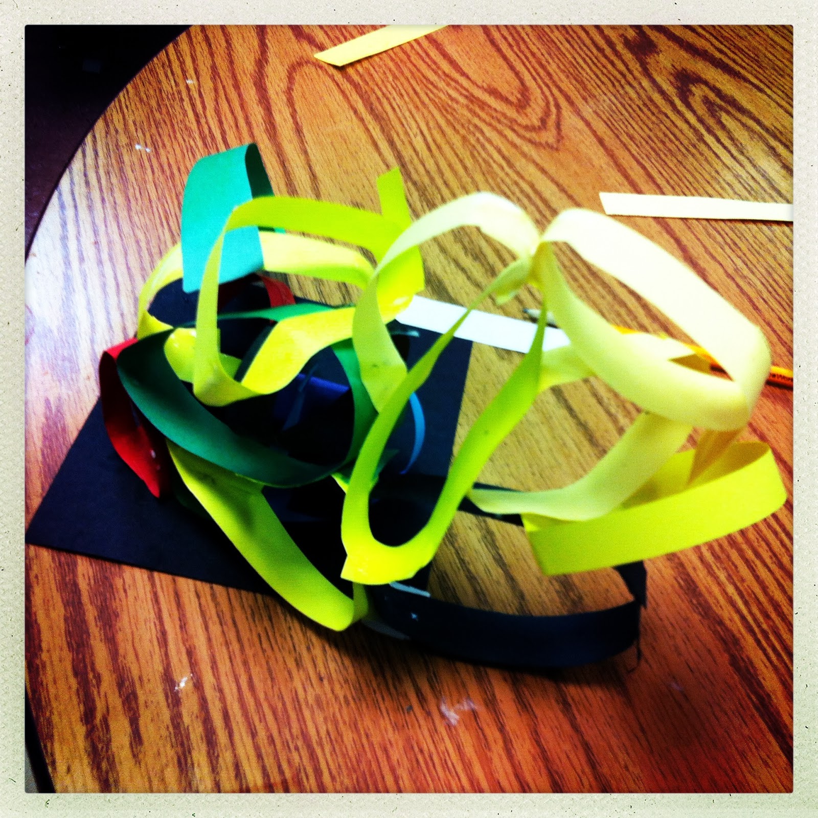 ChumleyScobey Art Room: Paper Cylinder Sculpture