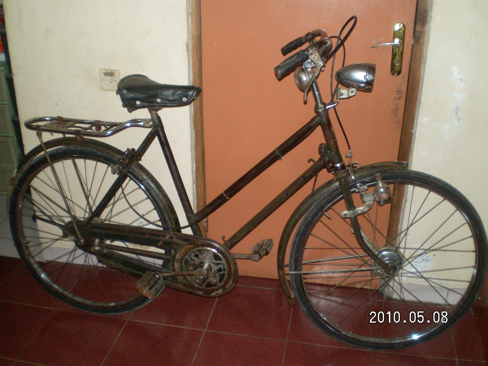 My Antique Bicycle Collection: Ladies Humber Bicycle 1950s